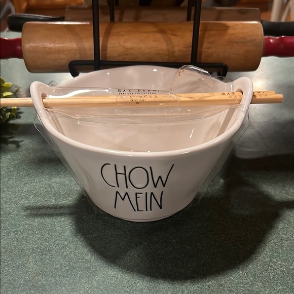 Rae Dunn | Dining | Rae Dunn Cream Chow Mein Bowl With Chopsticks ...